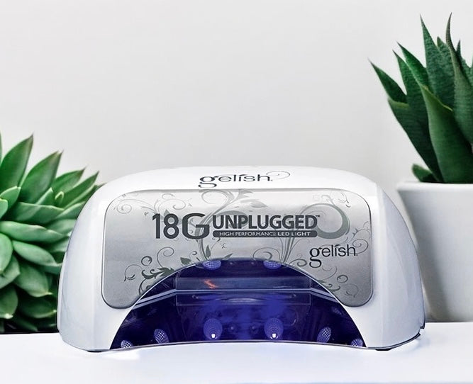 Gelish LED Lamp 18G Unplugged Light (Wireless) – Sunshine Nail Supply